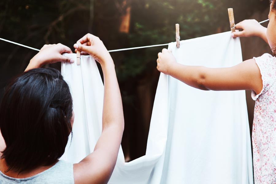 7 Tips to make laundry day easier
